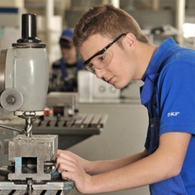 SKF als Arbeitgeber: Gehalt, Karriere, Benefits