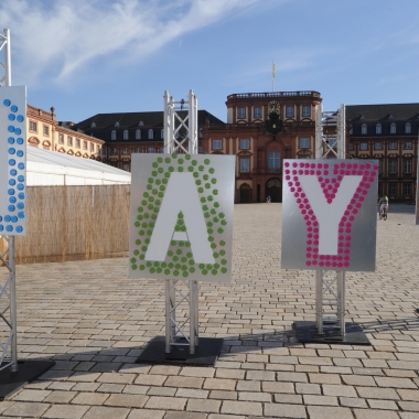 Hays als Arbeitgeber: Gehalt, Karriere, Benefits