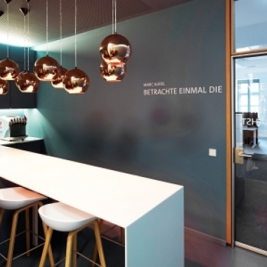 Real I.S als Arbeitgeber: Gehalt, Karriere, Benefits