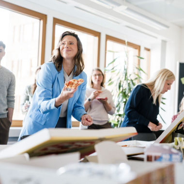 Finanz Informatik Solutions Plus als Arbeitgeber: Gehalt, Karriere ...